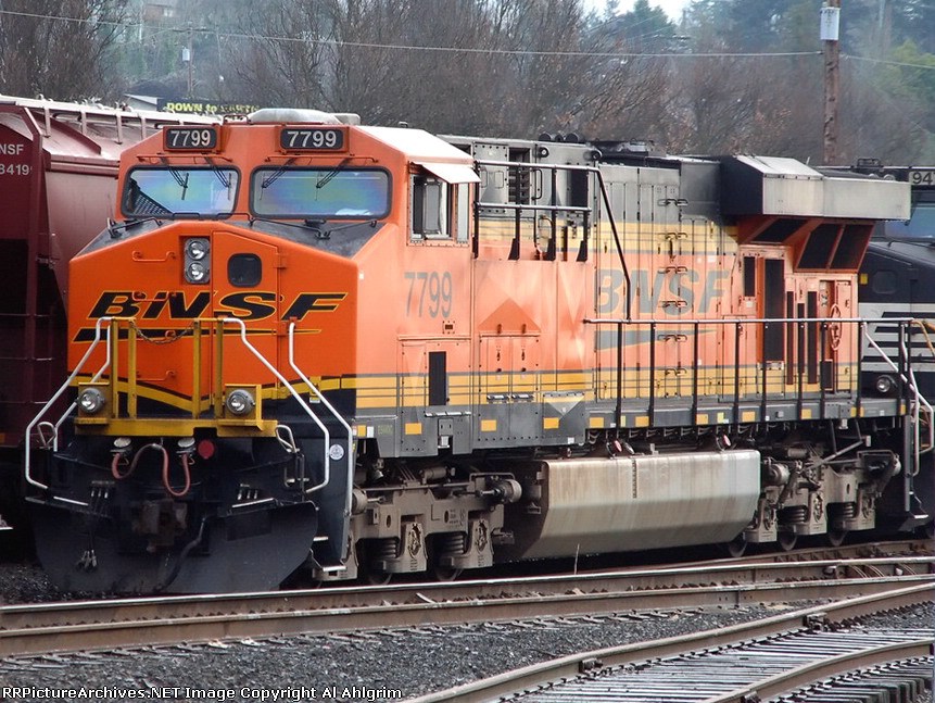BNSF 7799